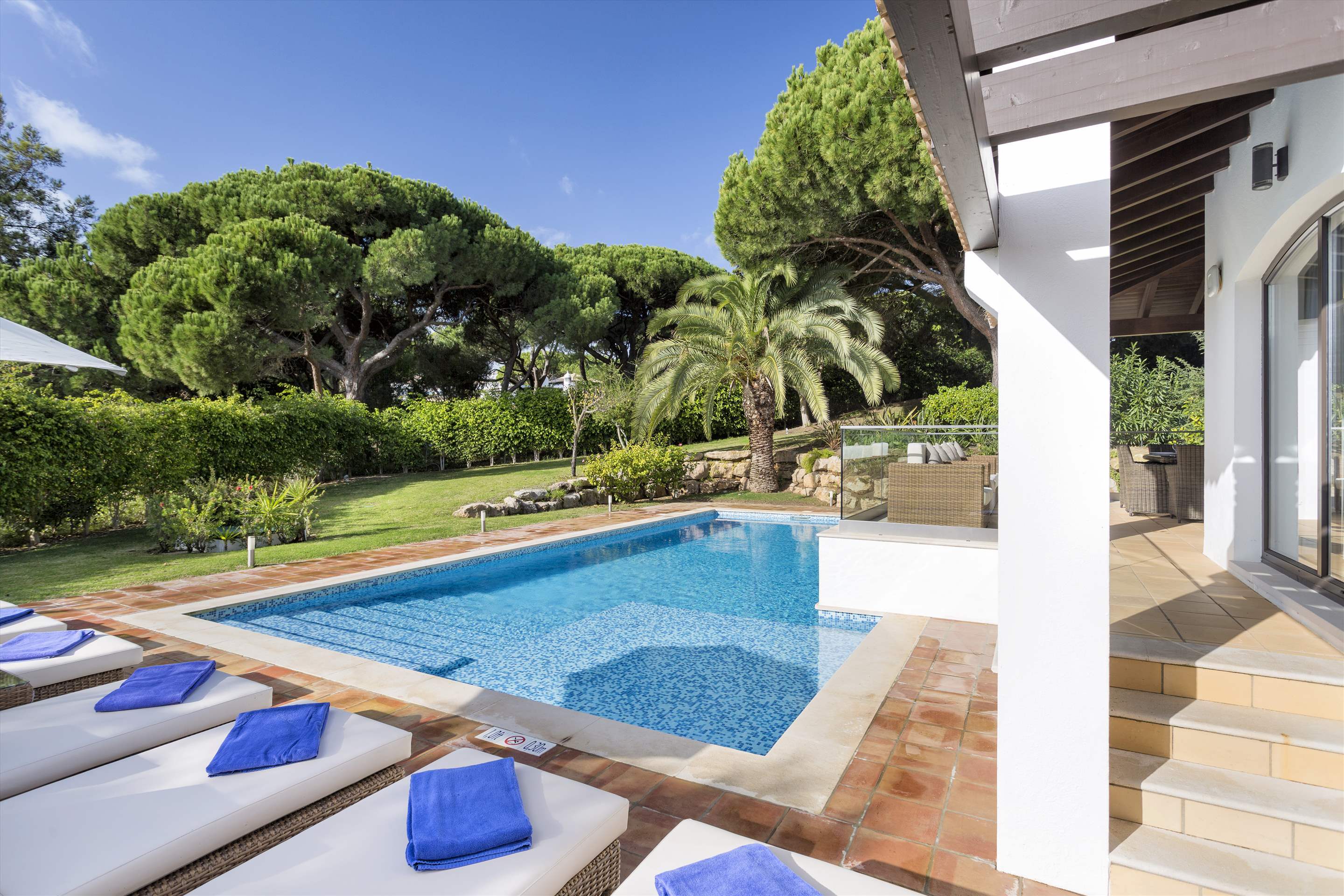 Pine Cliffs a Luxury Collection Resort