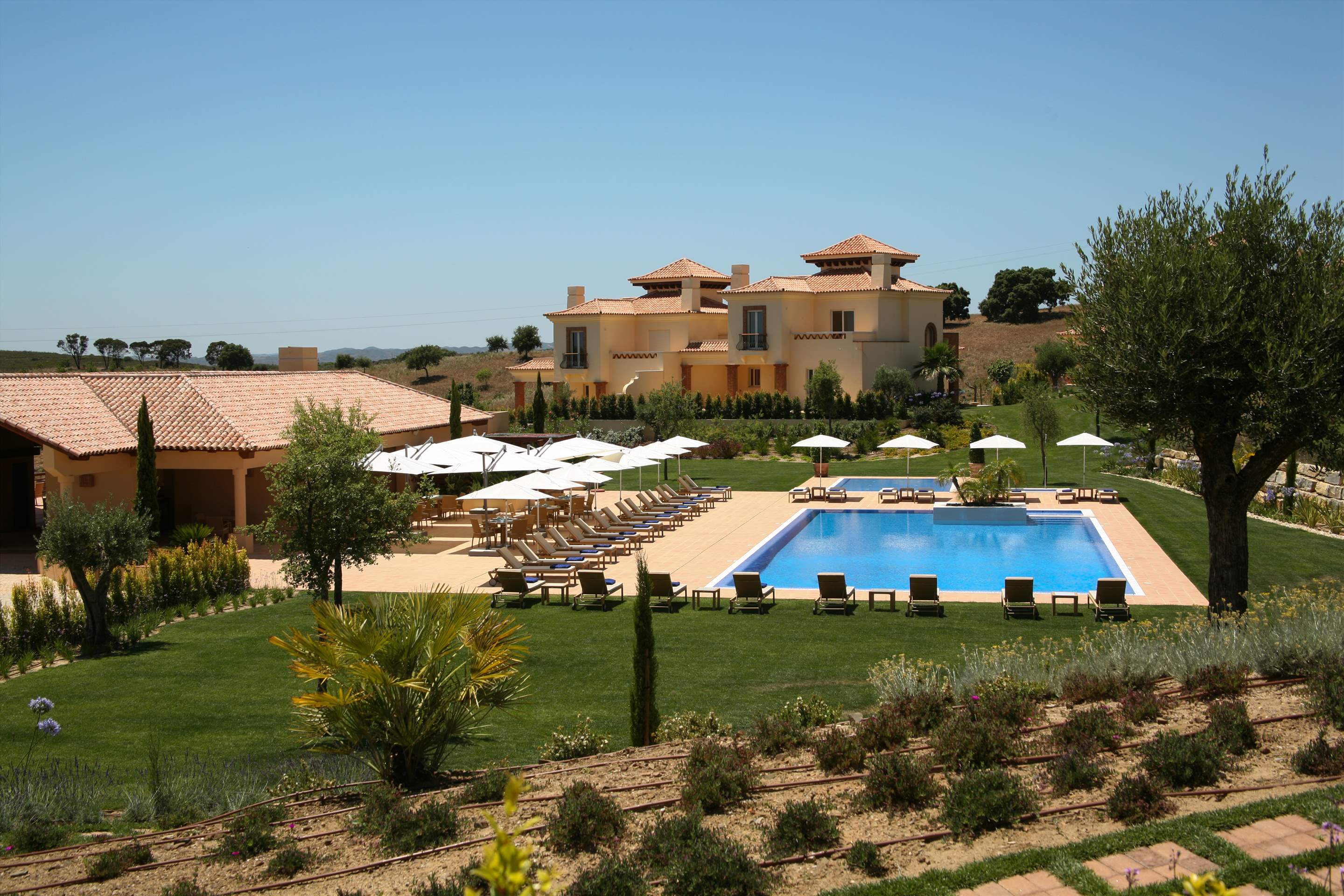 Monte Rei Golf & Country Club